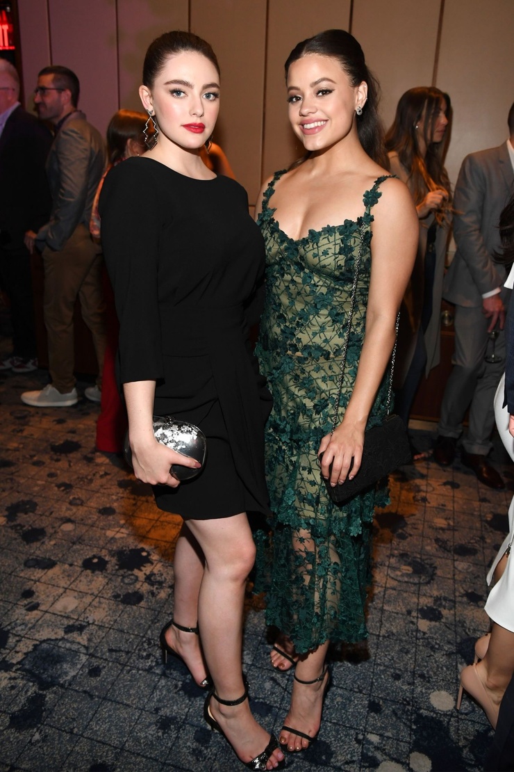 Danielle Rose Russell image
