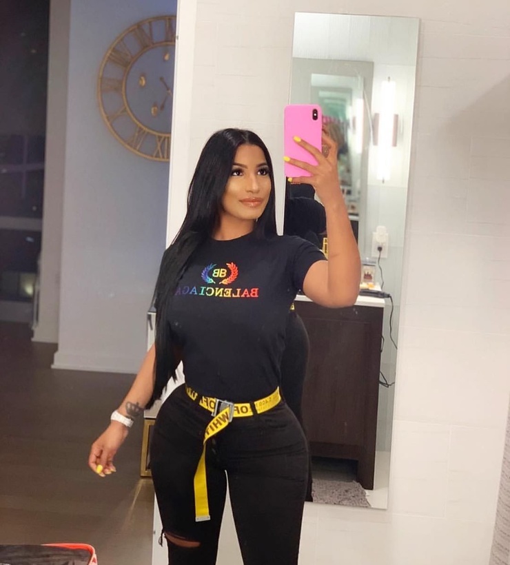 Delianna Urena image