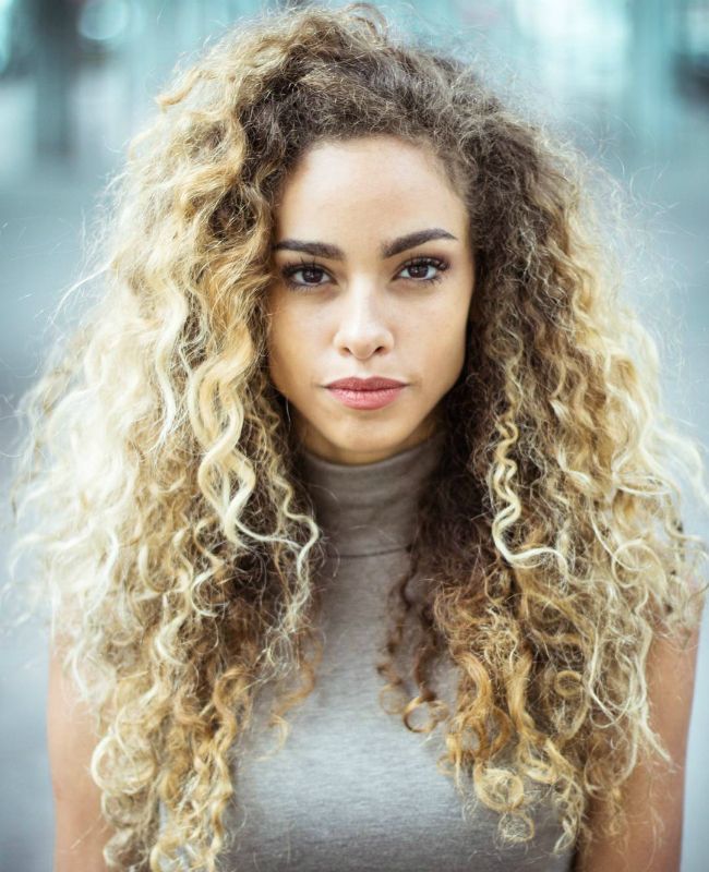 Picture of Flávia Santiago