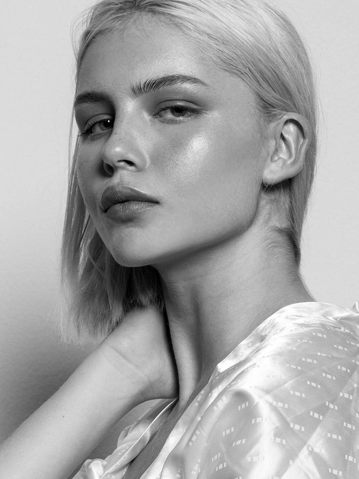 Picture of Estelle Rose