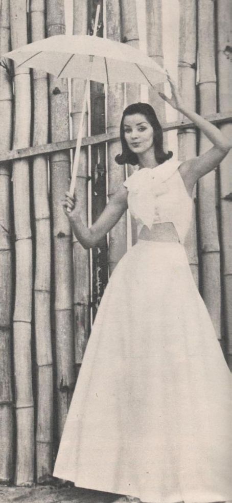 Dolores Hawkins (Model) picture