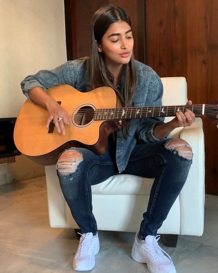 Picture of Pooja Hegde
