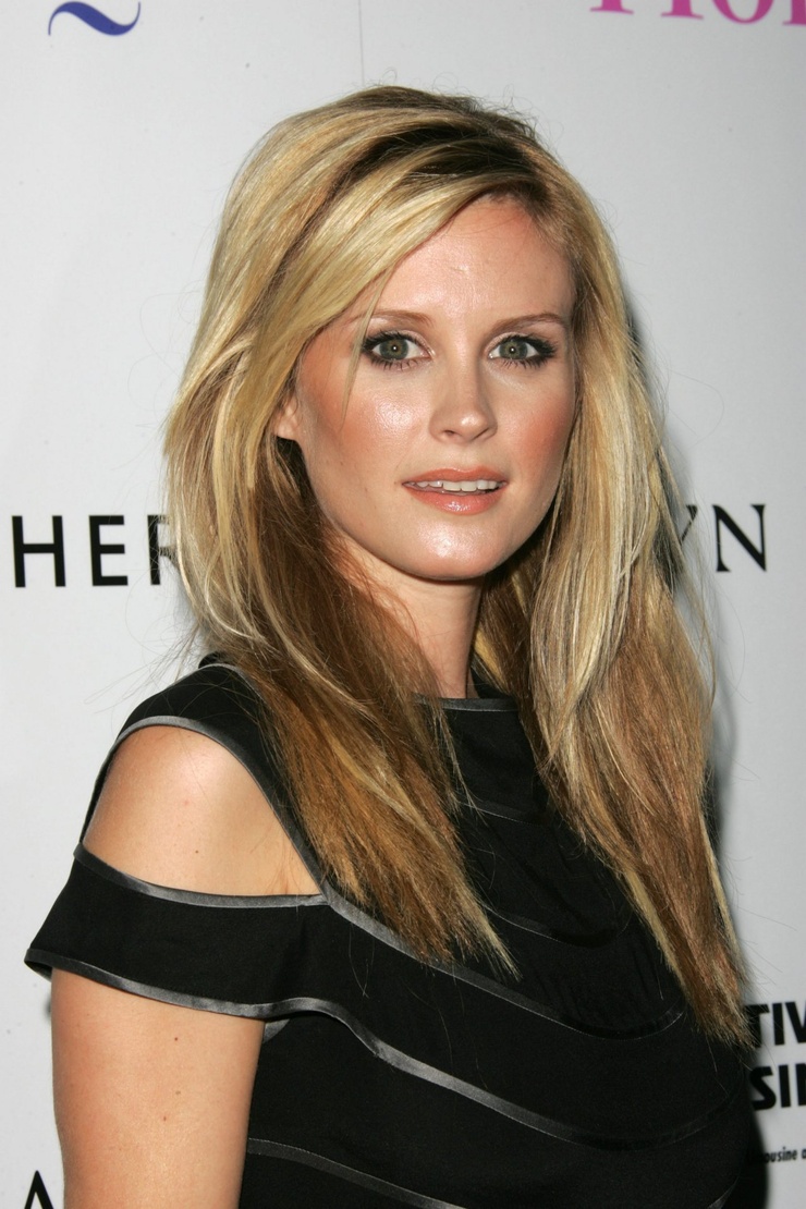Picture of Bonnie Somerville