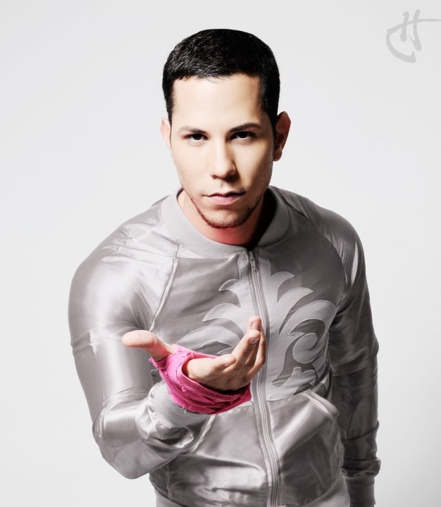 Picture of Christian Chávez