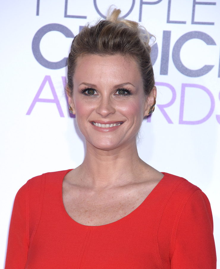 Picture of Bonnie Somerville