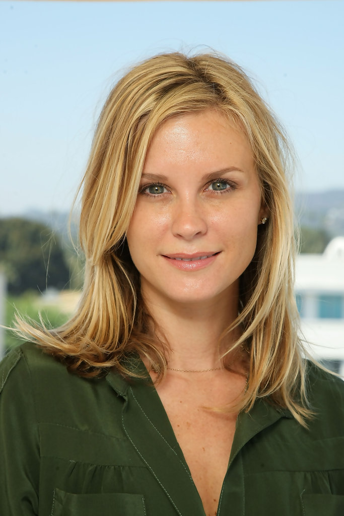 Picture of Bonnie Somerville