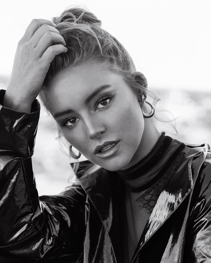 Picture of Hassie Harrison