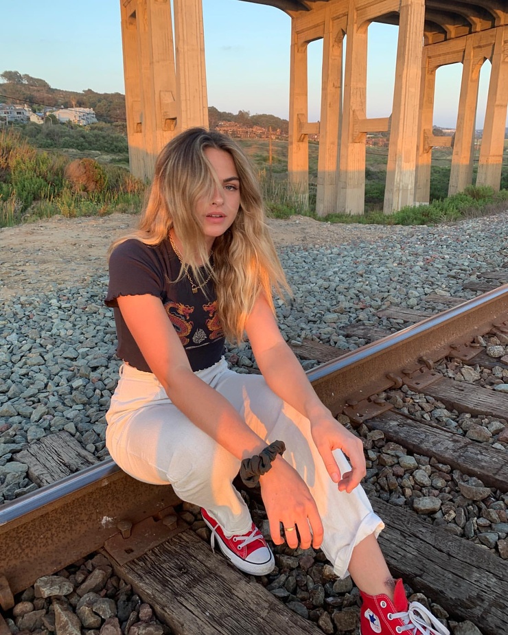 Picture of Summer McKeen