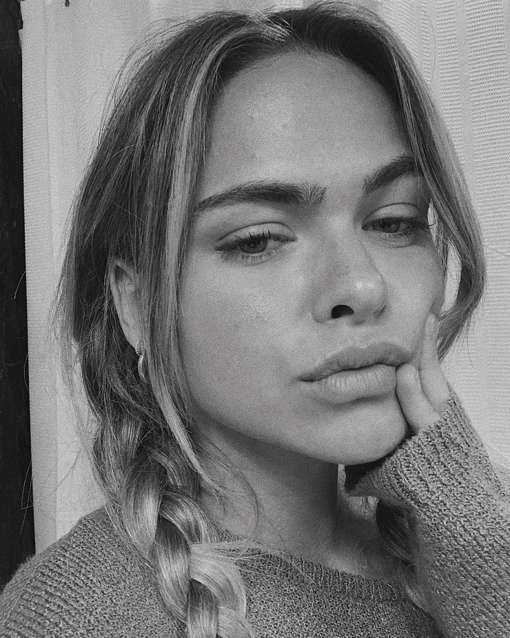 Picture of Summer McKeen