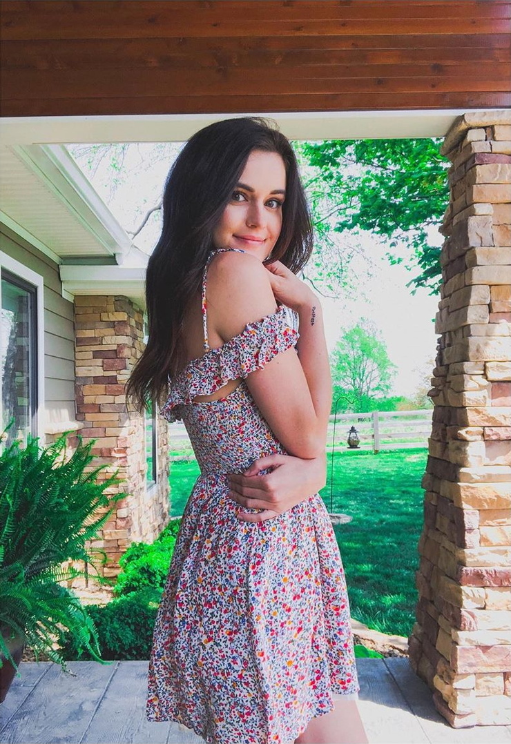 Picture of Stephanie Tyler Jones