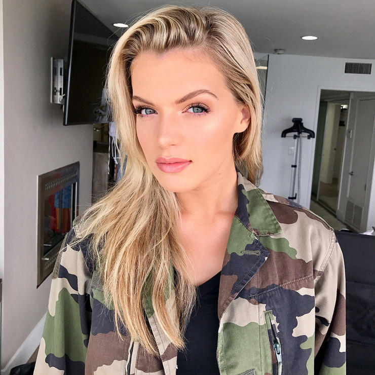 Picture of Amanda Gullickson