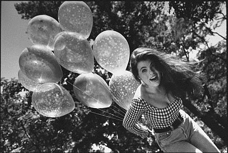 Picture of Yasmine Bleeth