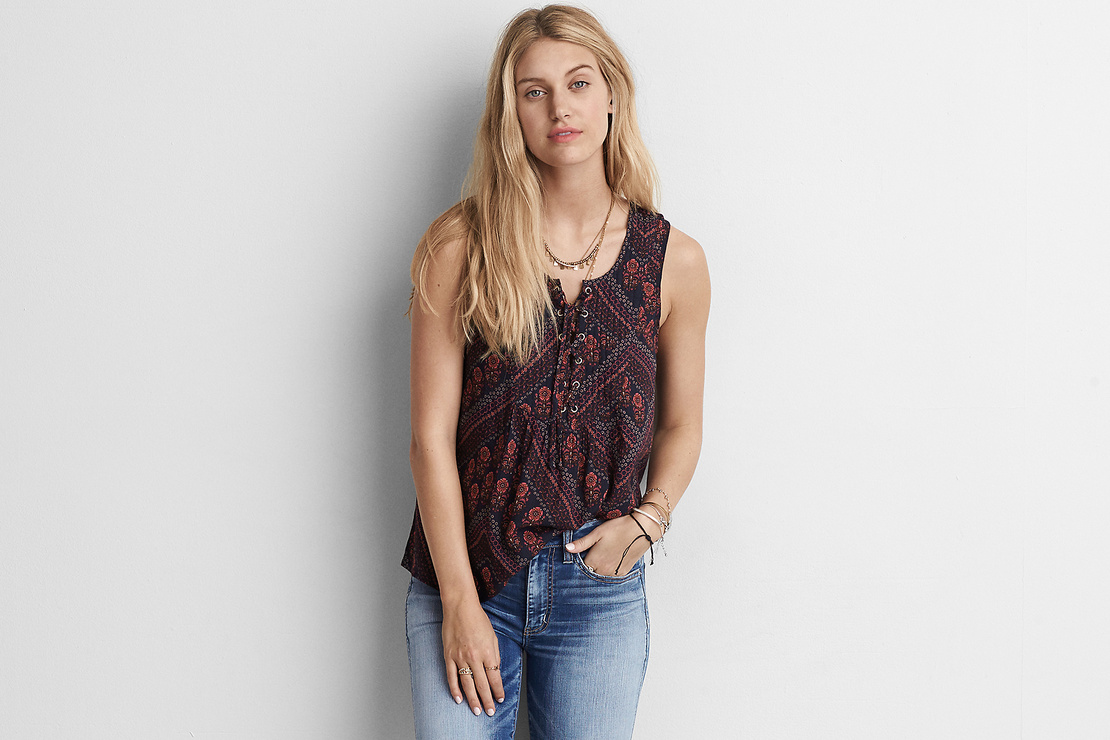 Picture of Caroline Lowe