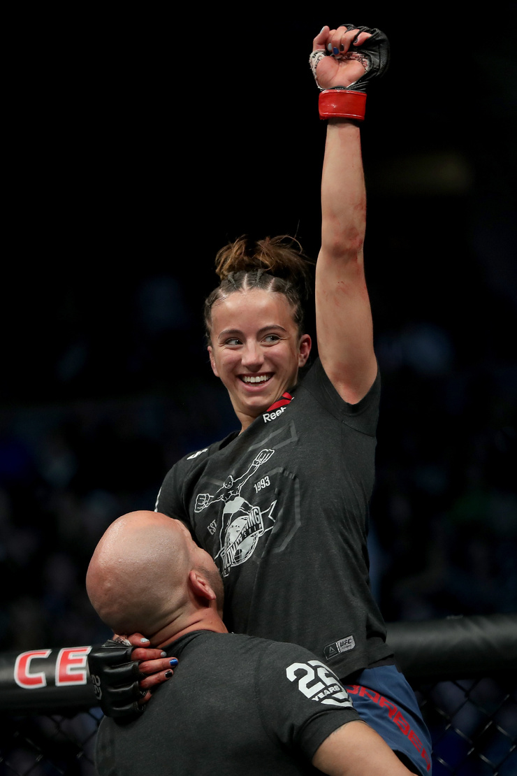 Picture of Maycee Barber