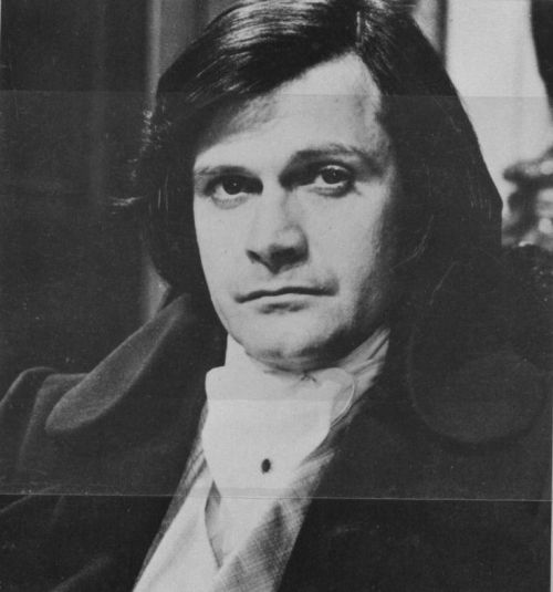 Picture of Ralph Bates