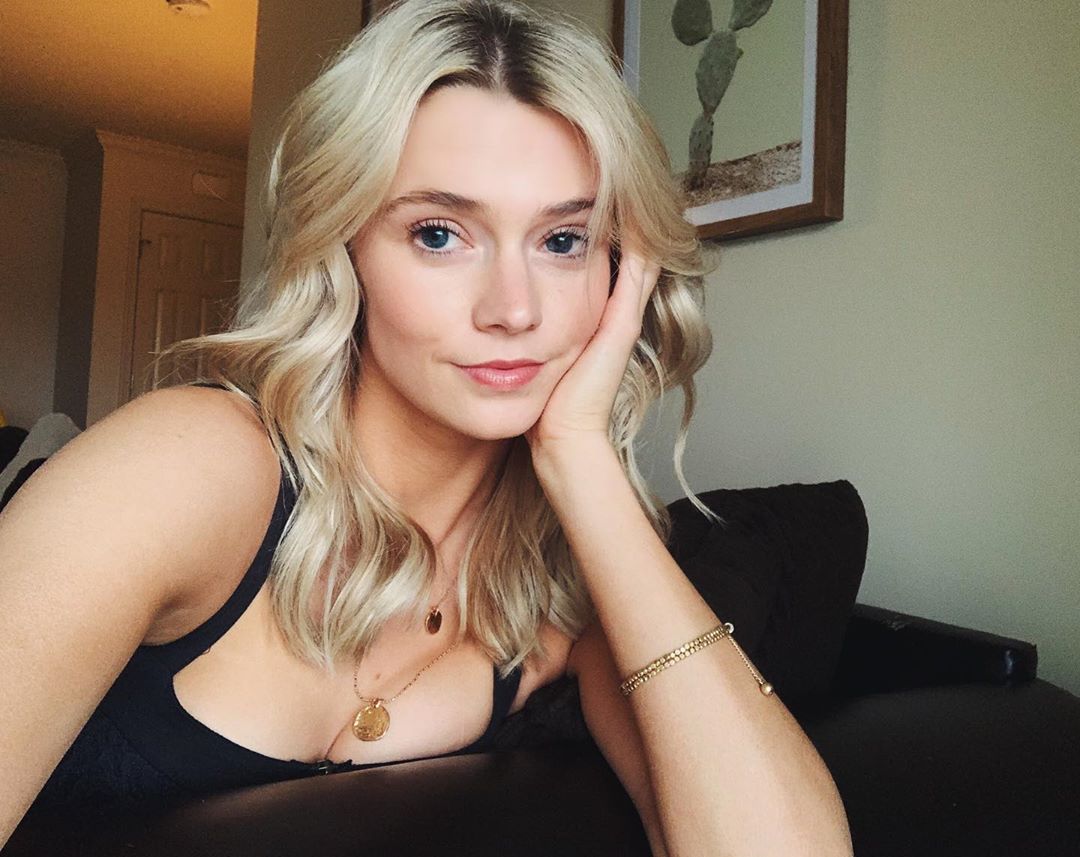 Picture of Raina Lawson