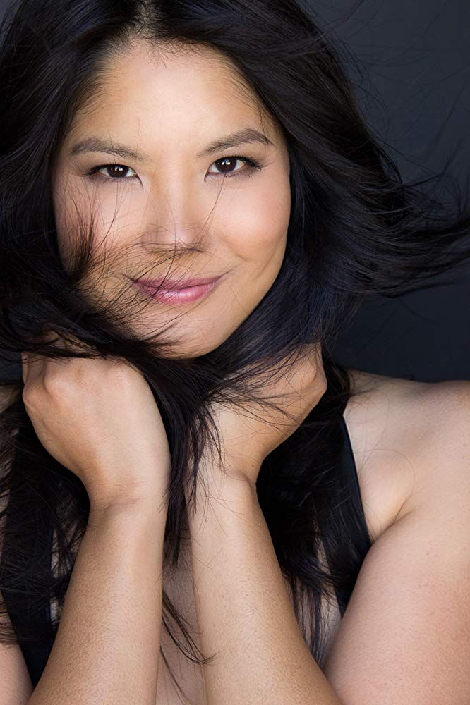 Picture of Lynn Chen