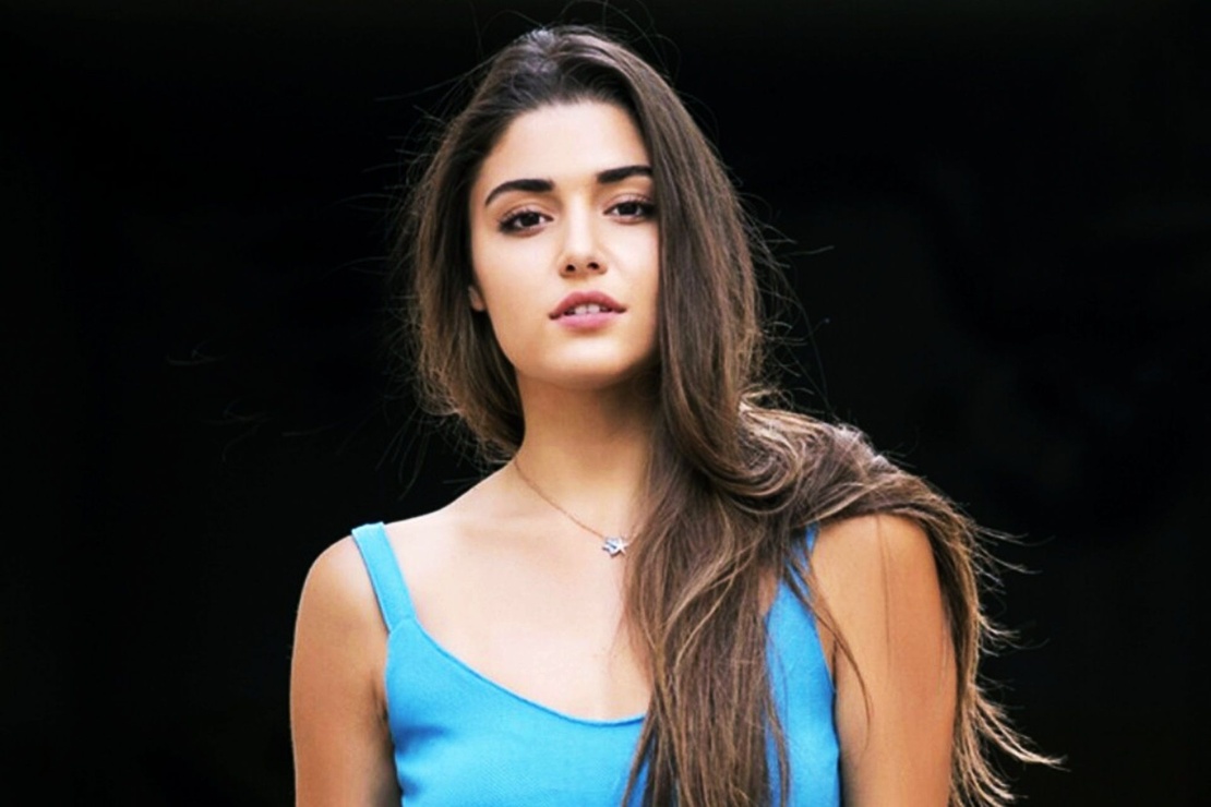 Picture of Hande Erçel