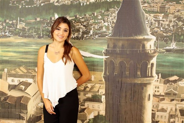 Picture of Hande Erçel