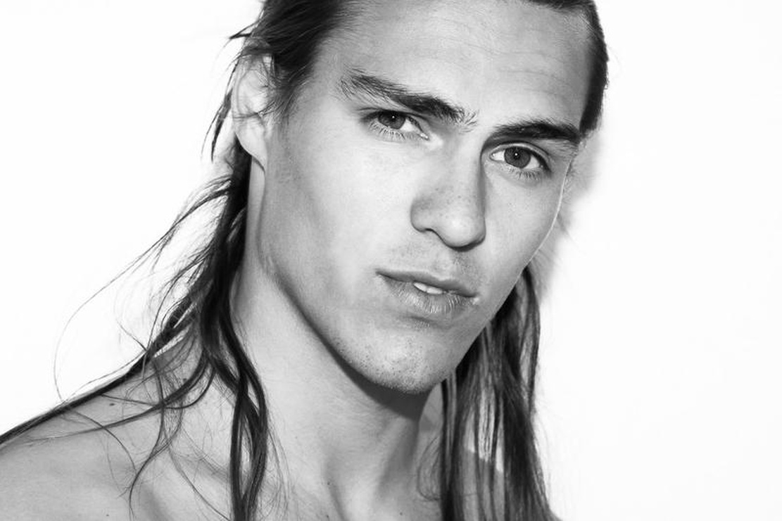 Picture of Travis Smith (model)