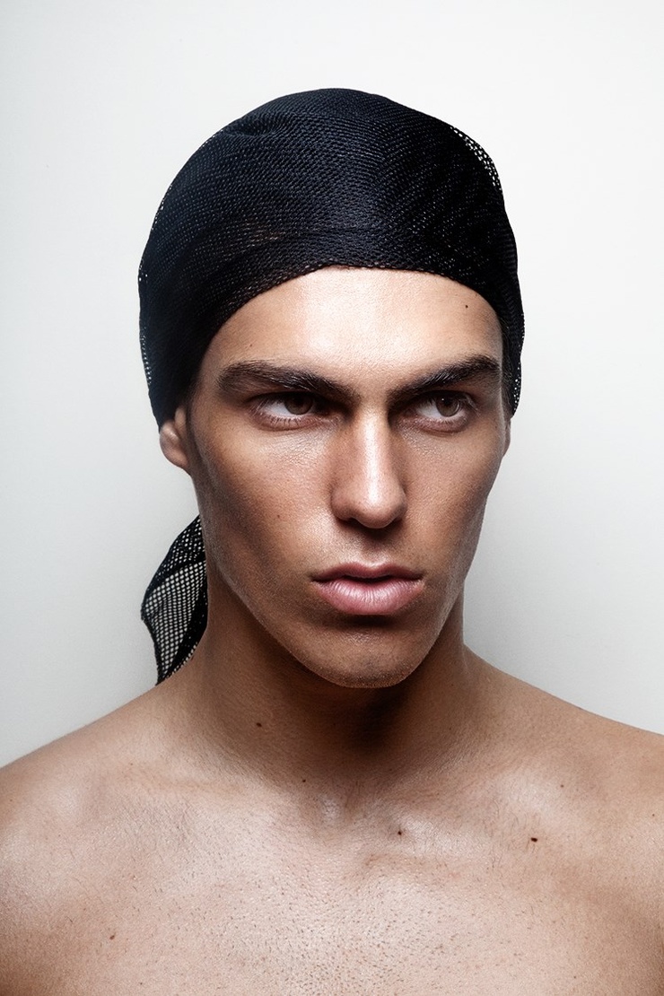 Picture of Travis Smith (model)