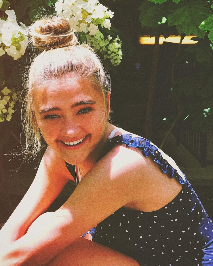 Picture of Lizzy Greene