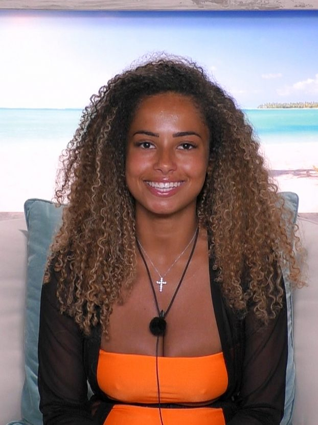 Amber Gill picture