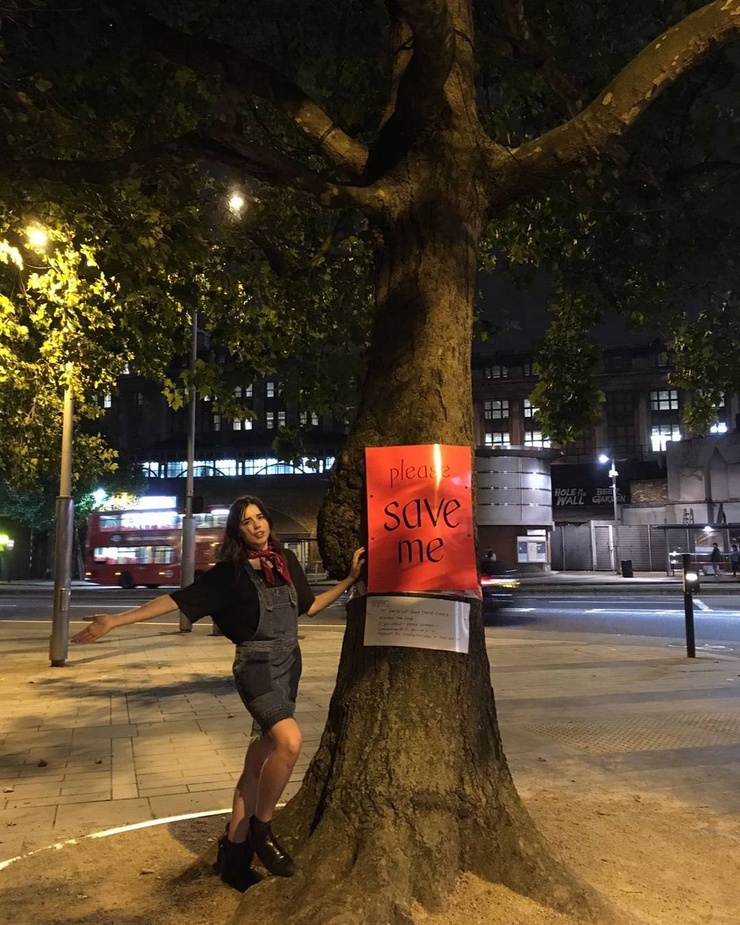 Danielle Sharp image