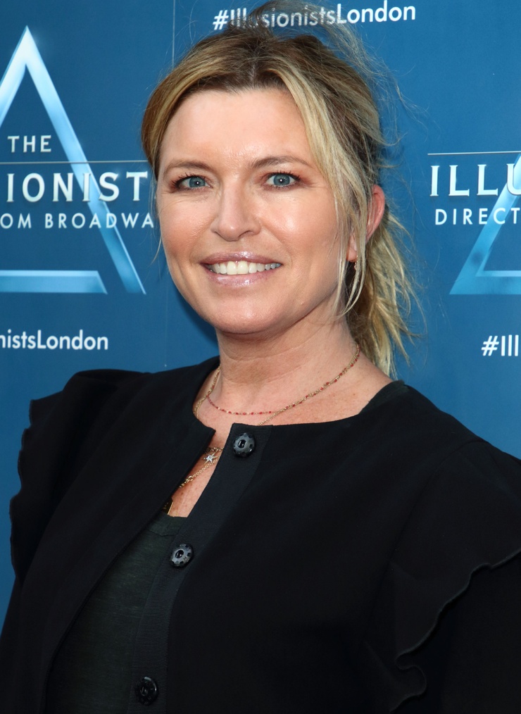 Tina Hobley picture