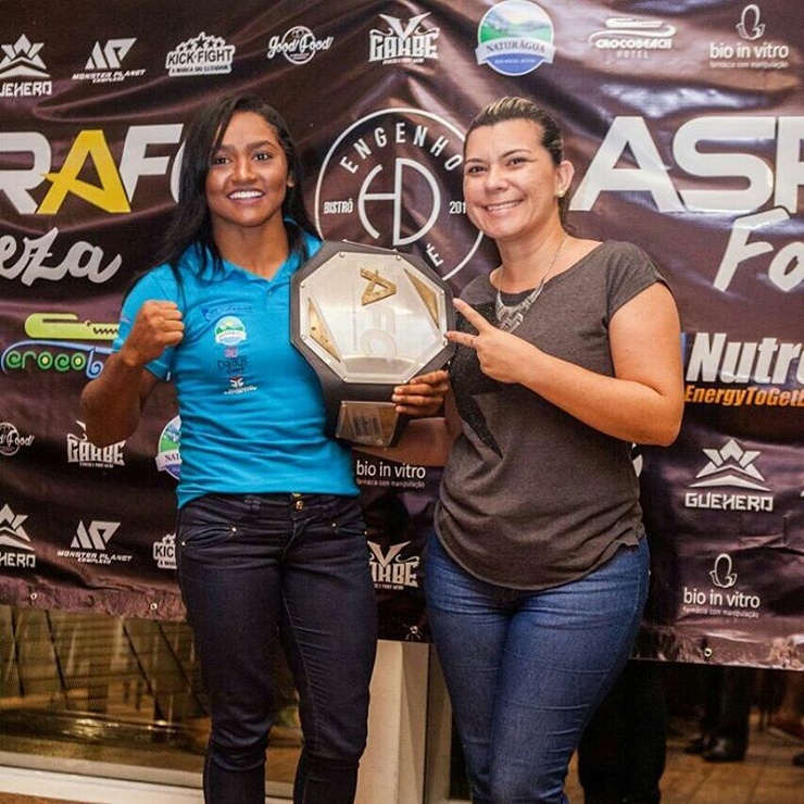 Picture of Viviane Pereira