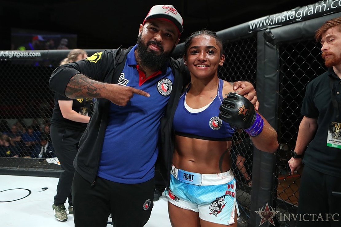 Picture of Viviane Pereira