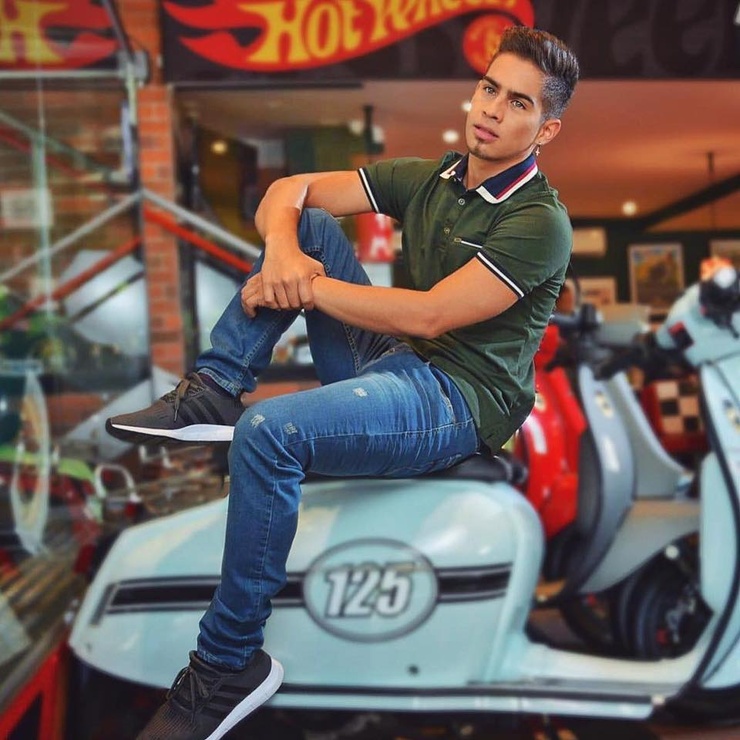 Picture of Kevin Bury