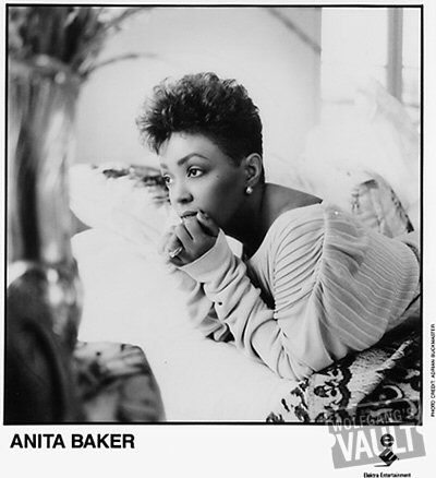 Picture of Anita Baker