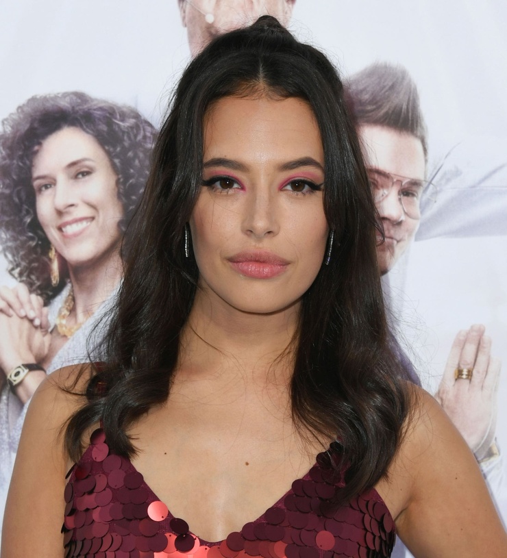 Picture of Chloe Bridges