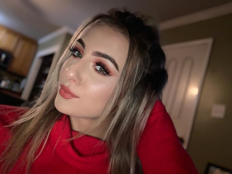 Picture of Danielle Renaee