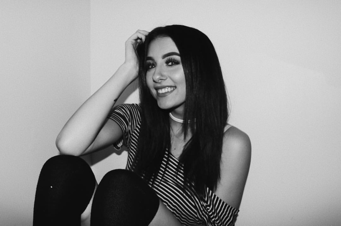 Picture of Danielle Renaee