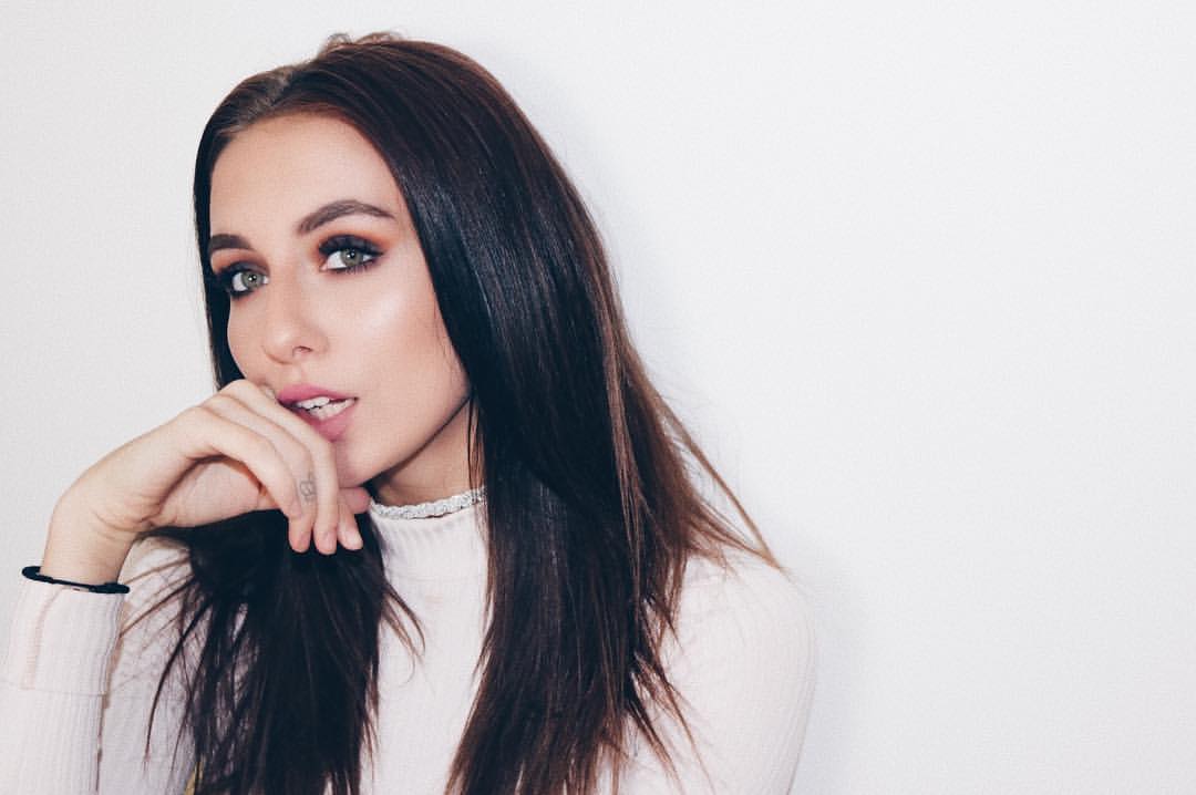 Picture of Danielle Renaee