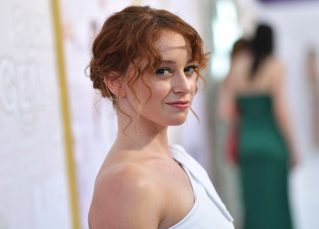 Picture of Valyn Hall