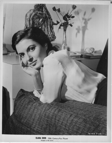 Picture of Elana Eden