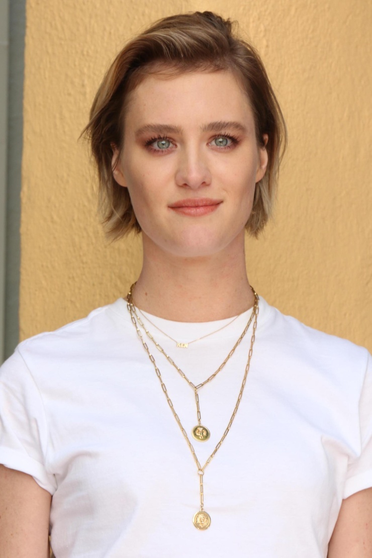 Picture of Mackenzie Davis
