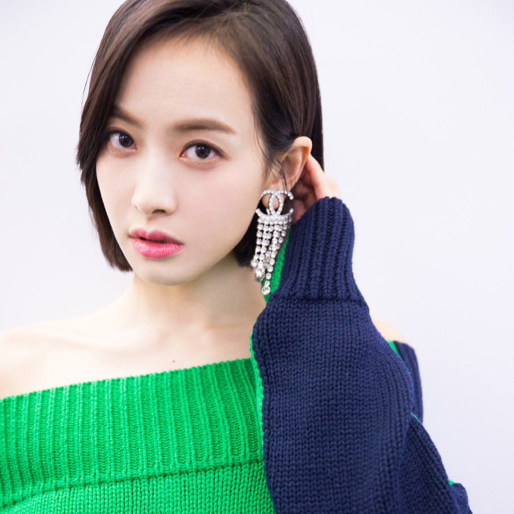 Picture of Victoria Song