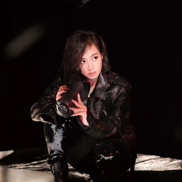 Victoria Song picture
