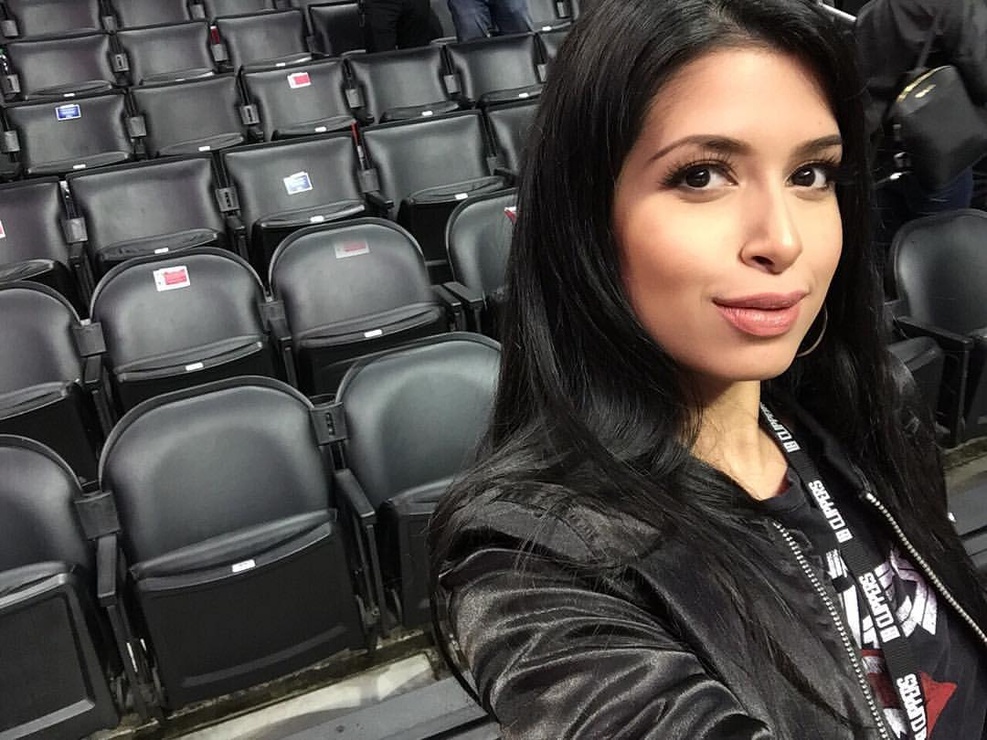 Image of Lainie Love