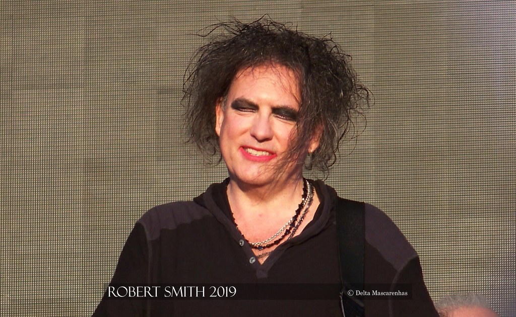 Picture of Robert Smith