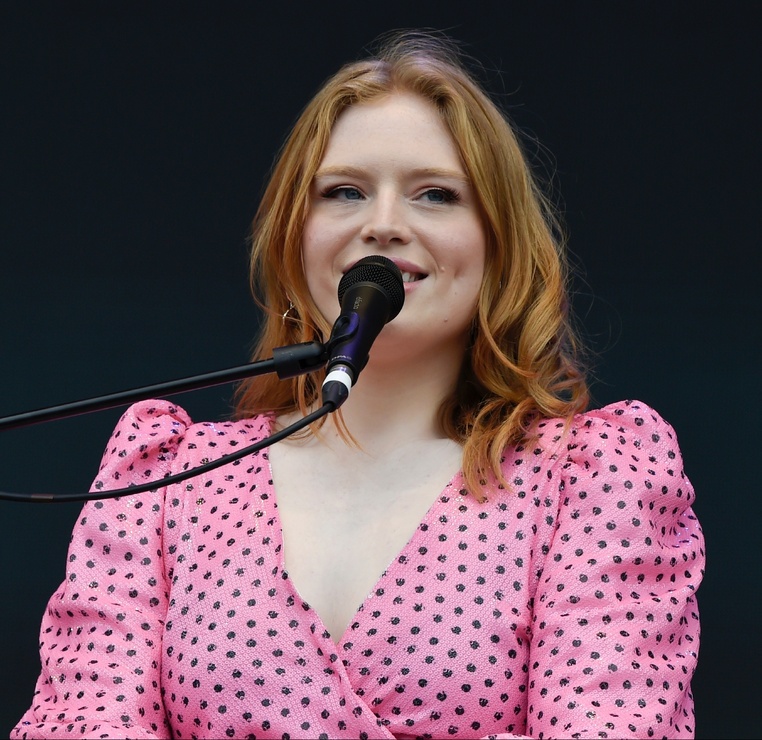 Picture of Freya Ridings