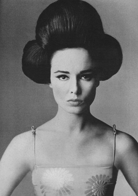 Picture of Sondra Peterson