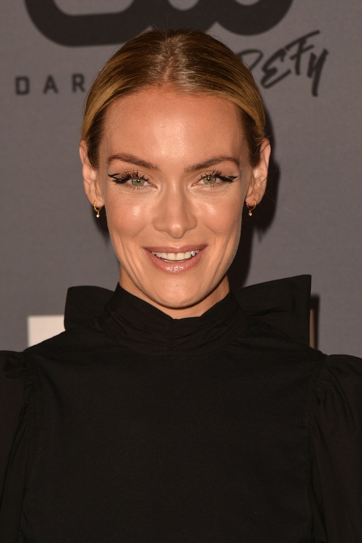 Rachel Skarsten image