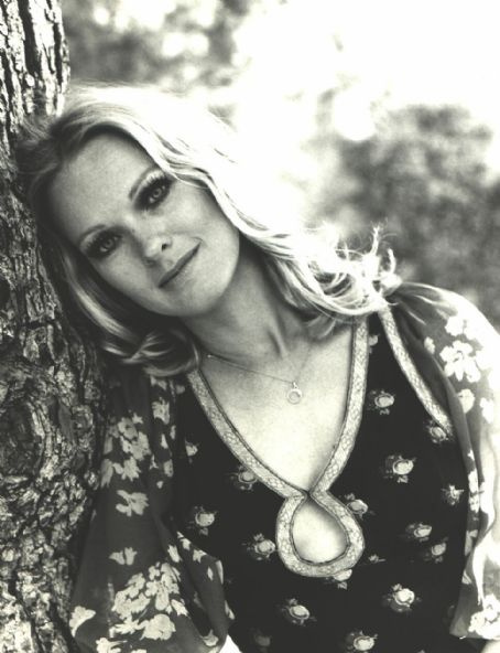 Picture of Angel Tompkins