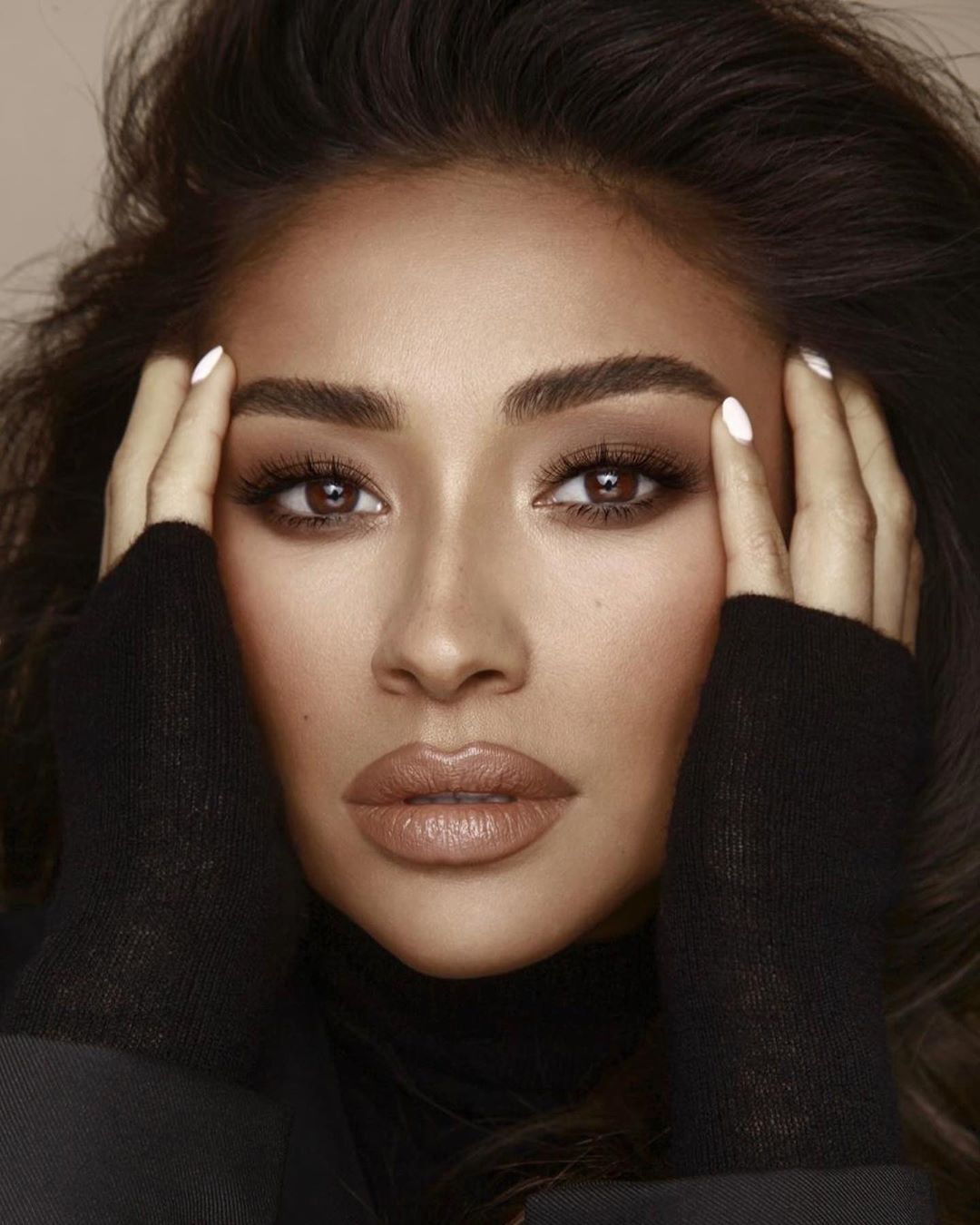 Picture of Shay Mitchell