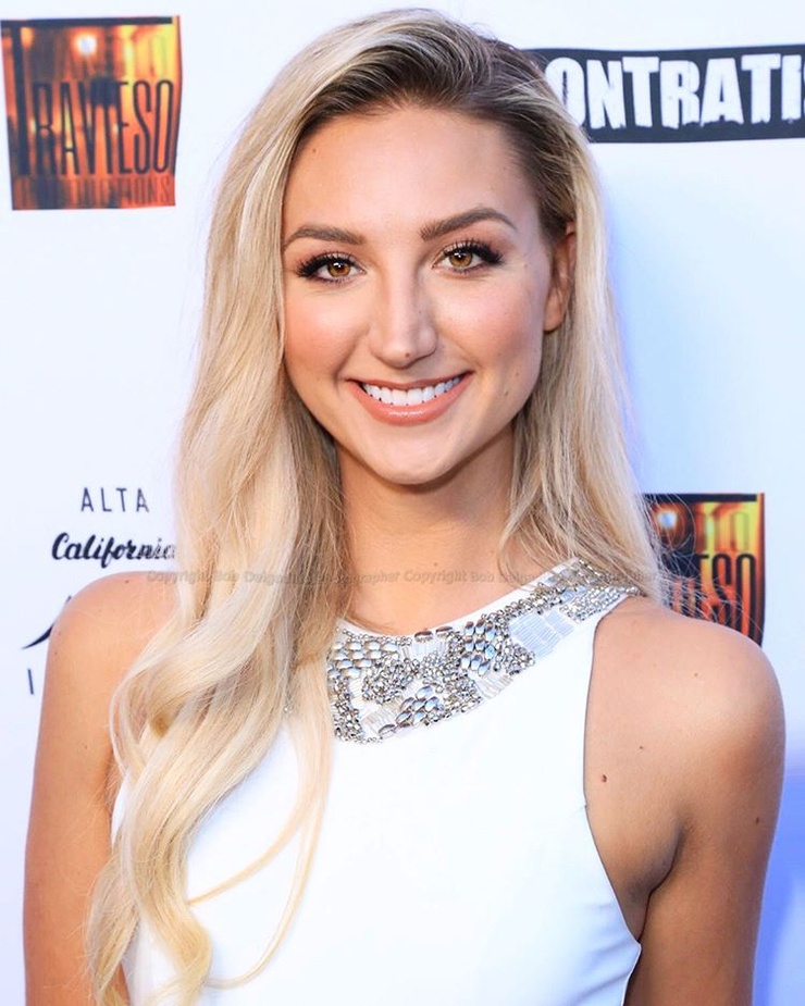 Picture of India Everett